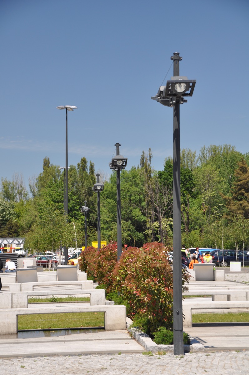 Lighting structures | Dual